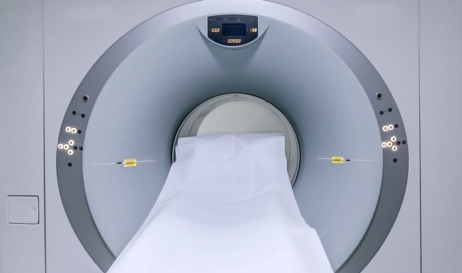 INT. MRI MACHINE INSIDE – DAY – Episode Life